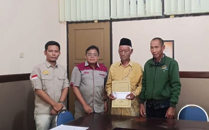 Klaim Asuransi untuk Mahasiswa FEB UNIKU yang Meninggal Dunia Akibat ...